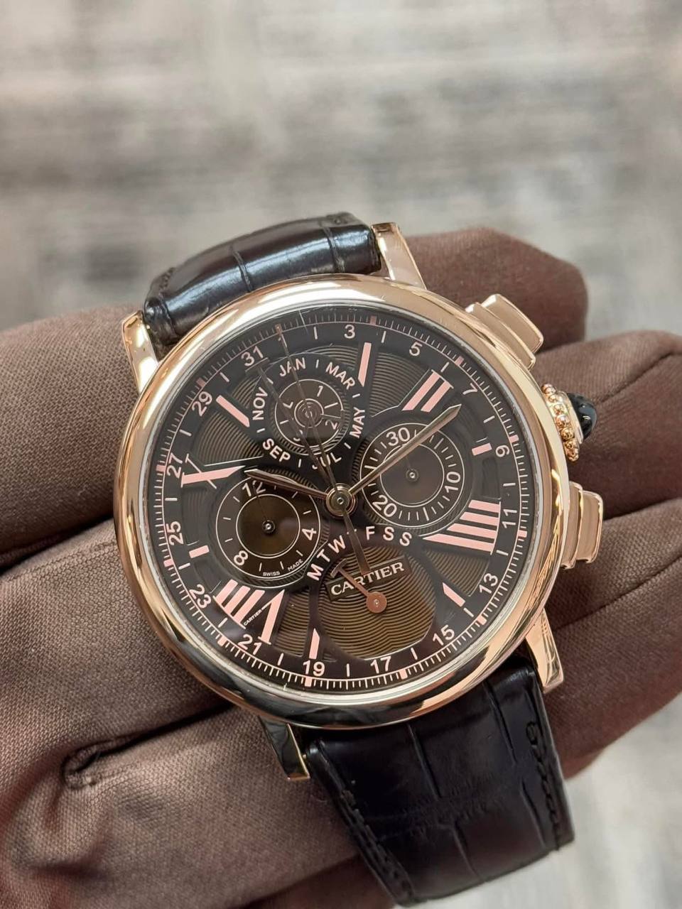 Cartier Rotonde de Cartier Annual Calendar Chronograph – Rose Gold ...
